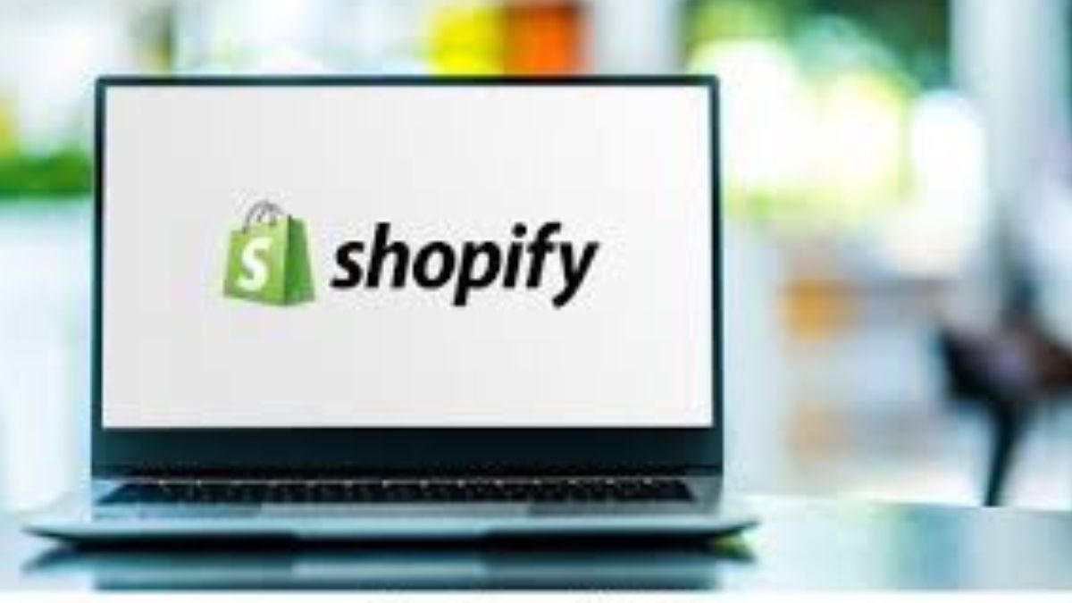 Comprehensive Guide to Crafting a Shopify Ecommerce MVP Comprehensive Guide to Crafting a Shopify Ecommerce MVP