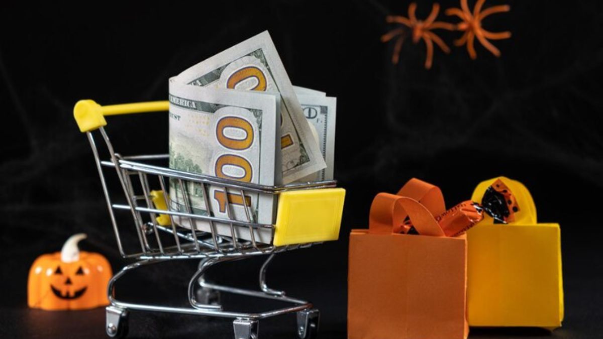 Maximize Your Money, Minimize Your Spending: Essential Shopping Strategies
