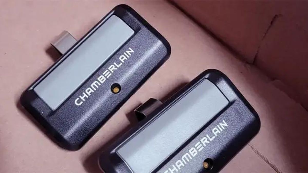 Simplifying Your Life with Garage Door Remotes