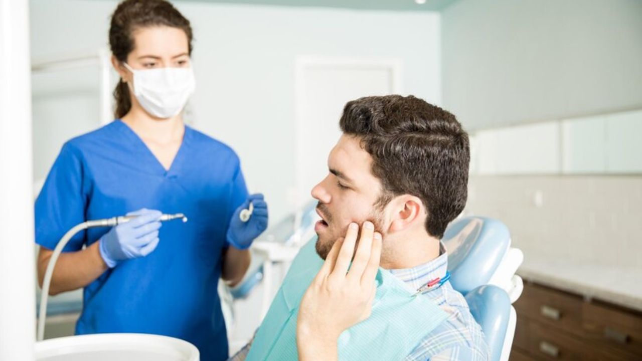 When to Seek Urgent Care for Teeth: Signs You Shouldn't Ignore
